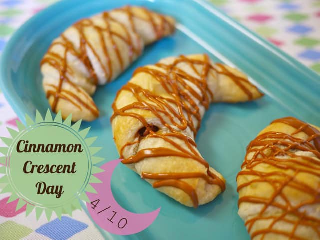 National Cinnamon Crescent Day - Cooking Contest Central