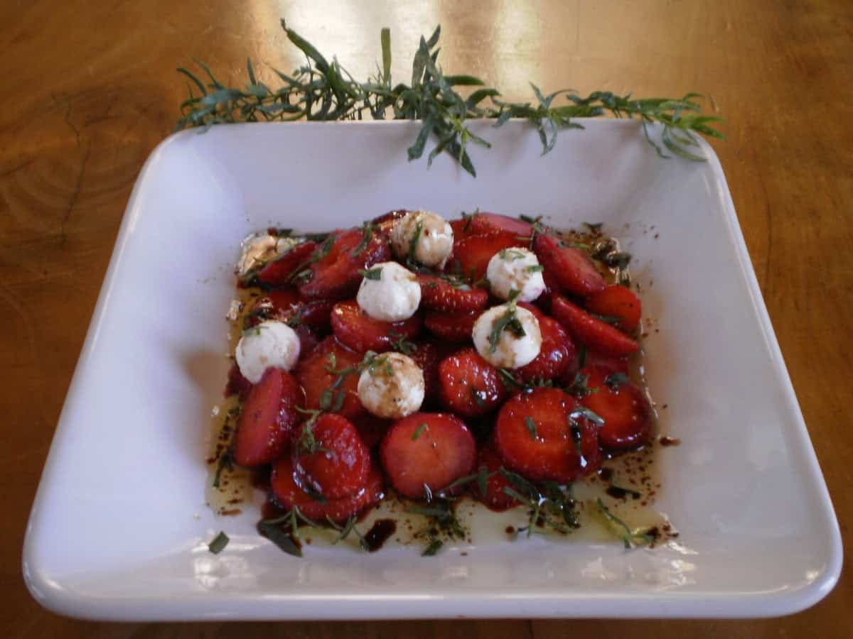 Insalata Caprese Moderno - Cooking Contest Central