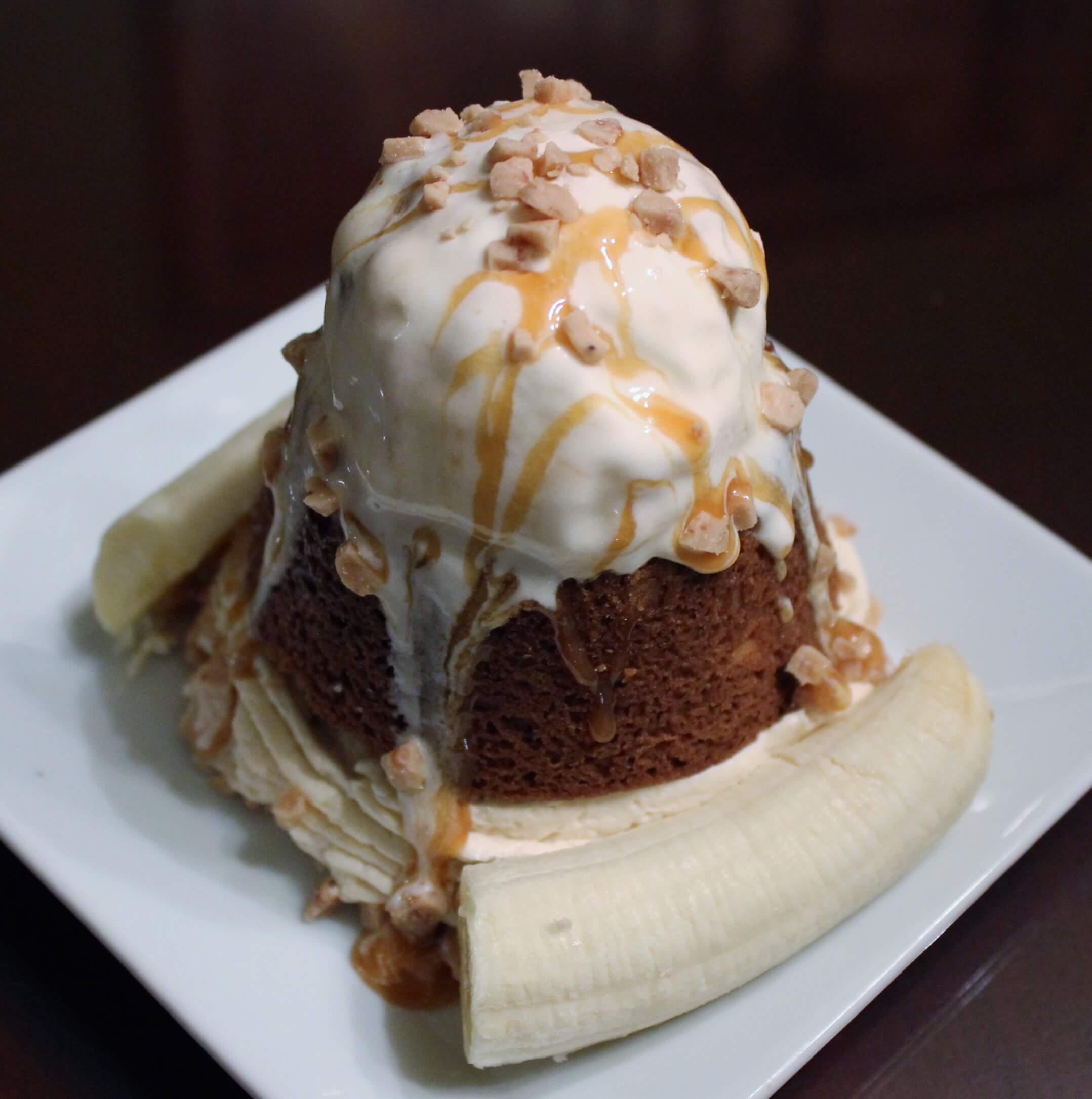 Upside-Down Salted Caramel Banoffee Cupcake Sundaes