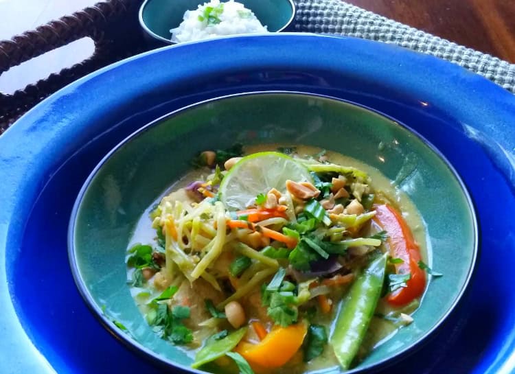 Fragrant Broccoli Slaw Chicken Curry - Cooking Contest Central